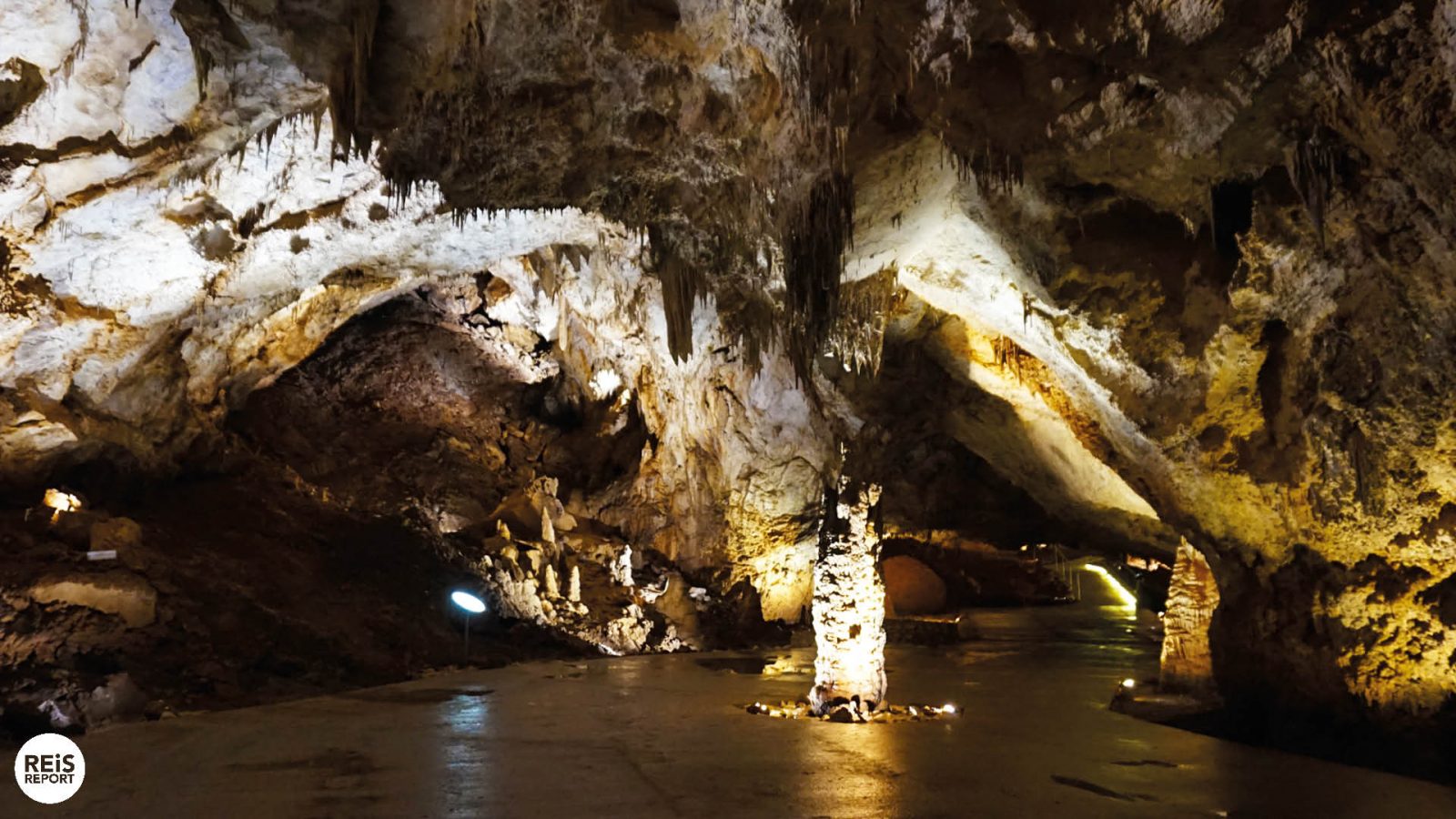 De Lipa Cave, een lekker koel bezoek | REiSREPORT
