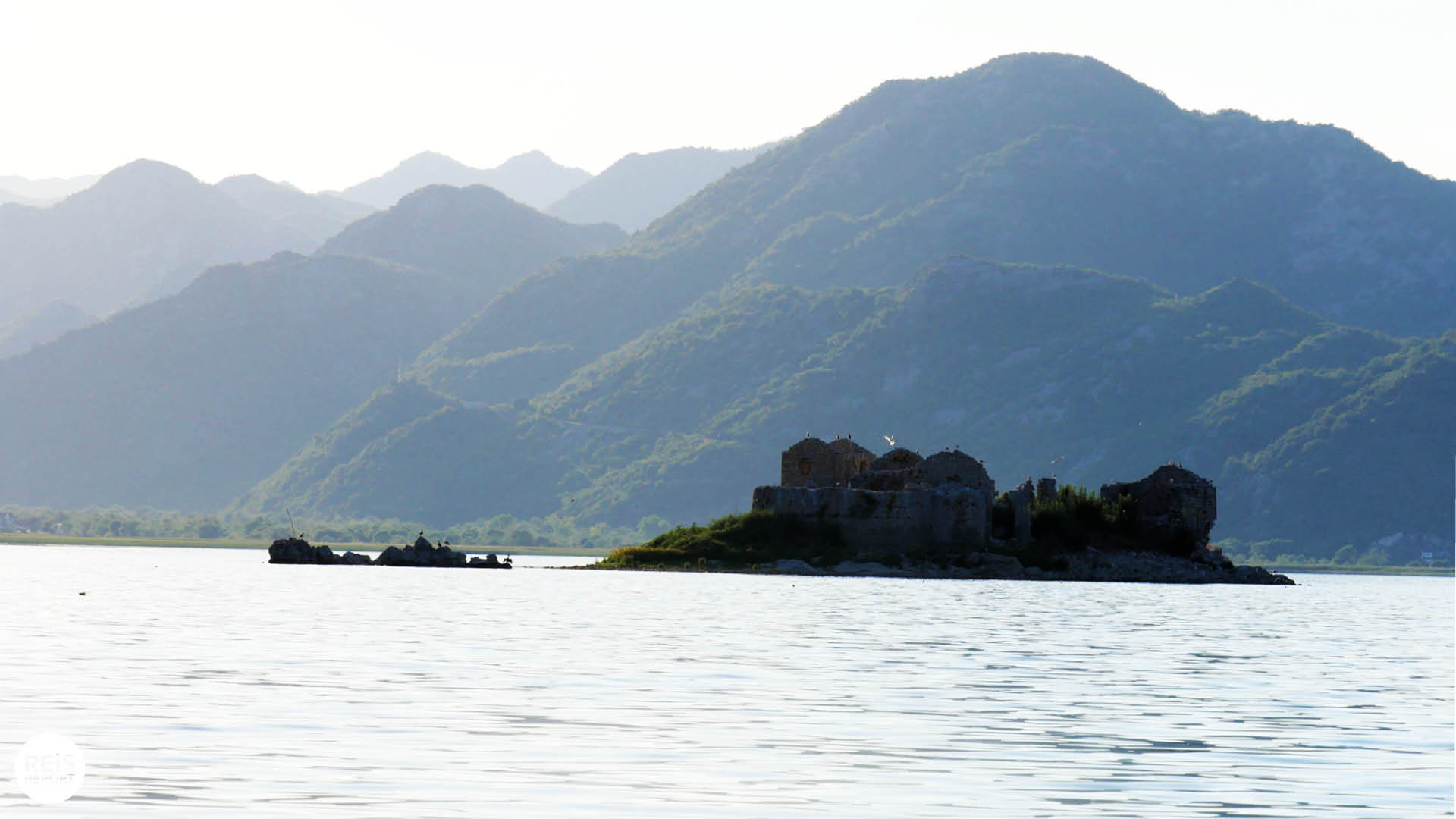 Skadar meer, een hoogtepunt van je reis door Montenegro