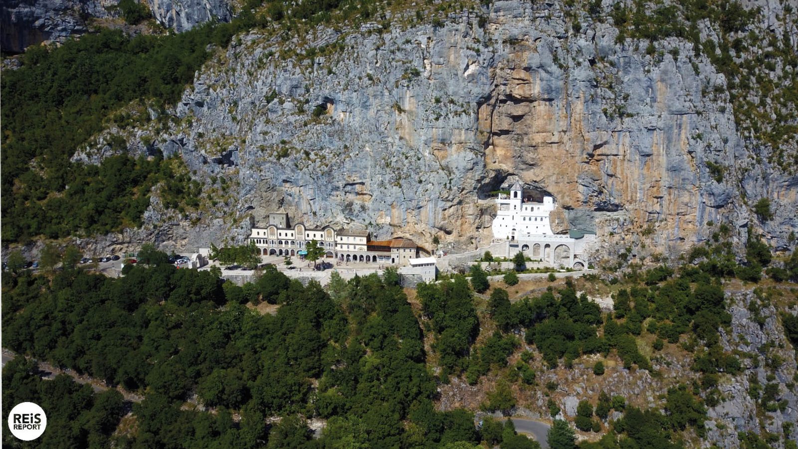 Ostrog klooster, belangrijk pelgrimsoord in Montenegro | REiSREPORT