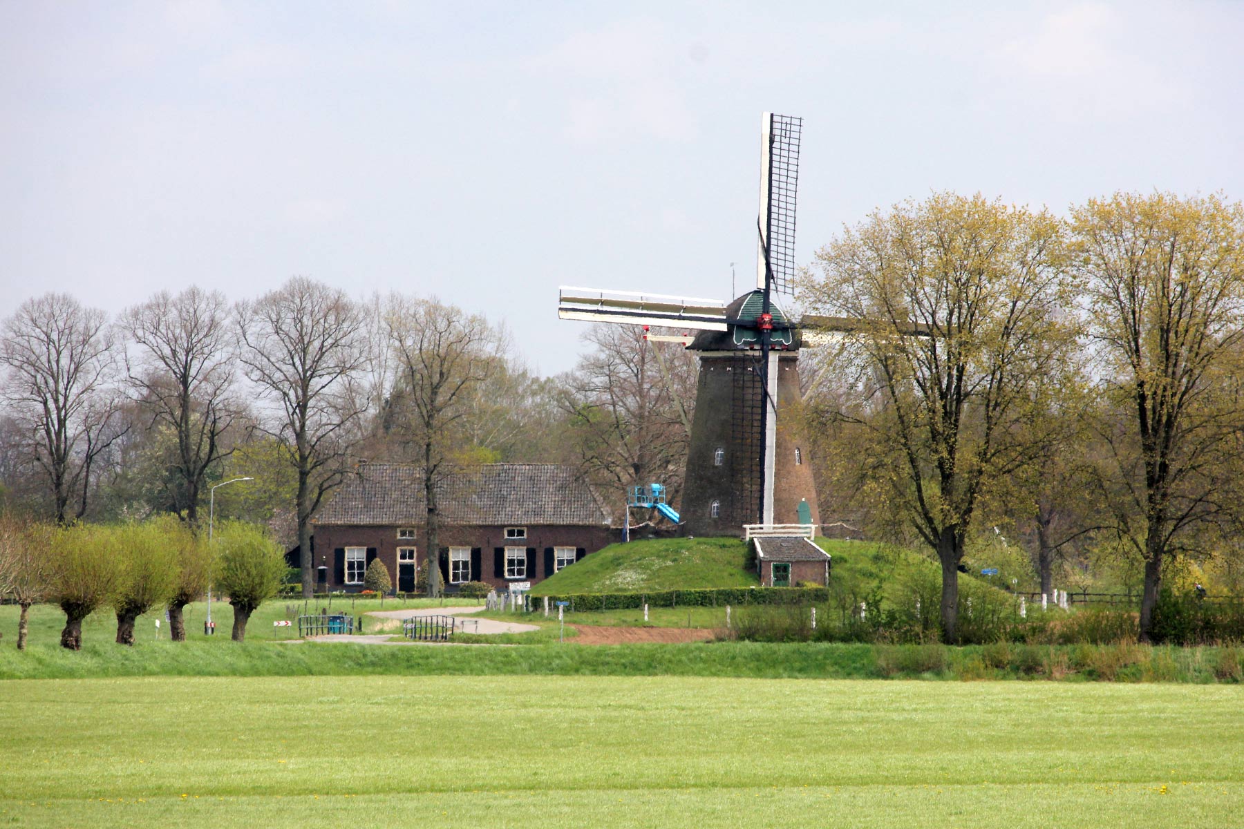 Bronkhorst: wandelen in en rondom het toeristische stadje REiSREPORT